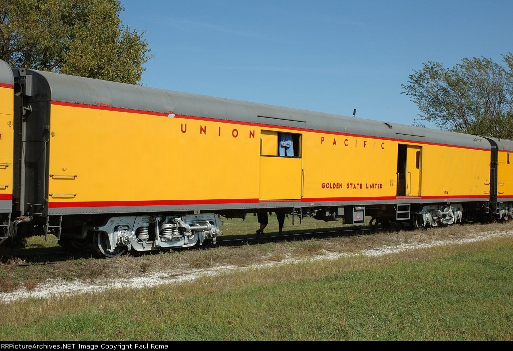 UPP 5714, Golden State Limited, ex Pony Express, Baggage Recreation Car
